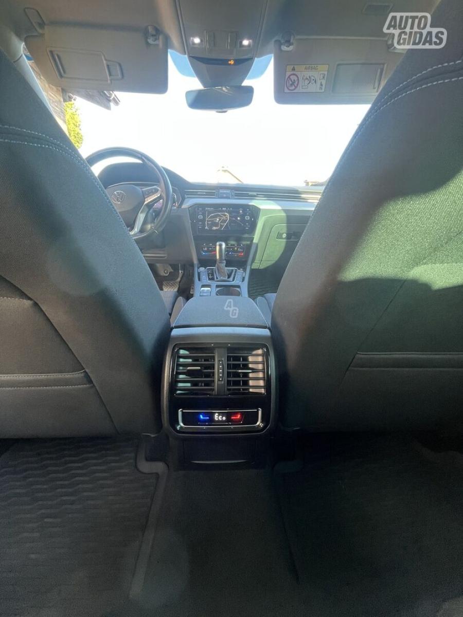 Grey Volkswagen Passat 2021 in Trakai, with an engine capacity of 1.40 L and mileage of 205 thousand km for 13200 €, photo 18 on AUTOMOTO.COM.LV