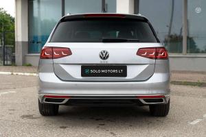Grey Volkswagen Passat 2021 in Vilnius, with an engine capacity of 1.40 L and mileage of 174 thousand km for 17700 €, photo 6 on AUTOMOTO.COM.LV