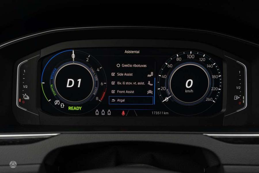 Grey Volkswagen Passat 2021 in Vilnius, with an engine capacity of 1.40 L and mileage of 174 thousand km for 17700 €, photo 25 on AUTOMOTO.COM.LV