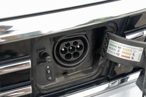 Grey Volkswagen Passat 2021 in Vilnius, with an engine capacity of 1.40 L and mileage of 174 thousand km for 17700 €, photo 36 on AUTOMOTO.COM.LV