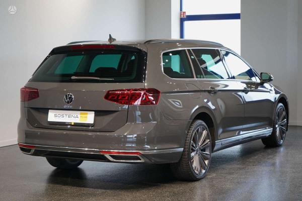 Pelēks Volkswagen Passat 2021 Viļņa, ar dzinēja tilpumu 1.40 L un nobraukumu 138 tūkst. km par 19600 €, foto 3 vietnē AUTOMOTO.COM.LV