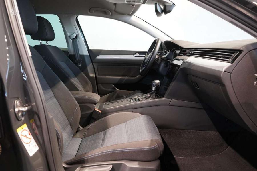 Pelēks Volkswagen Passat 2021 Viļņa, ar dzinēja tilpumu 1.40 L un nobraukumu 138 tūkst. km par 19600 €, foto 11 vietnē AUTOMOTO.COM.LV