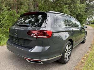 Grey Volkswagen Passat 2021 in Vilnius, with an engine capacity of 1.40 L and mileage of 199 thousand km for 14950 €, photo 5 on AUTOMOTO.COM.LV