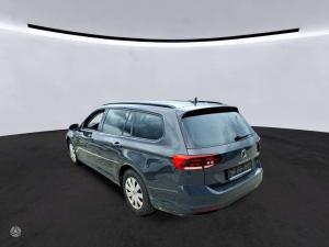 Grey Volkswagen Passat 2021 in Vilnius, with an engine capacity of 1.97 L and mileage of 144 thousand km for 15800 €, photo 5 on AUTOMOTO.COM.LV