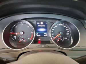 Grey Volkswagen Passat 2021 in Vilnius, with an engine capacity of 1.97 L and mileage of 144 thousand km for 15800 €, photo 10 on AUTOMOTO.COM.LV