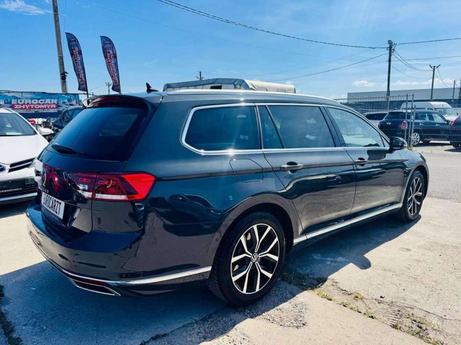 Grey Volkswagen Passat 2021 in Kaunas, with an engine capacity of 1.97 L and mileage of 250 thousand km for 14000 €, photo 5 on AUTOMOTO.COM.LV