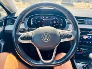 Grey Volkswagen Passat 2021 in Kaunas, with an engine capacity of 1.97 L and mileage of 250 thousand km for 14000 €, photo 13 on AUTOMOTO.COM.LV
