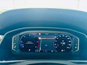 Grey Volkswagen Passat 2021 in Kaunas, with an engine capacity of 1.97 L and mileage of 250 thousand km for 14000 €, photo 14 on AUTOMOTO.COM.LV