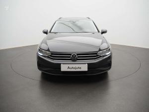 Grey Volkswagen Passat 2021 in Vilnius, with an engine capacity of 1.97 L and mileage of 144 thousand km for 15800 €, photo 3 on AUTOMOTO.COM.LV