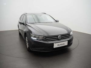 Grey Volkswagen Passat 2021 in Vilnius, with an engine capacity of 1.97 L and mileage of 144 thousand km for 15800 €, photo 4 on AUTOMOTO.COM.LV