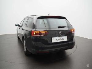 Grey Volkswagen Passat 2021 in Vilnius, with an engine capacity of 1.97 L and mileage of 144 thousand km for 15800 €, photo 7 on AUTOMOTO.COM.LV