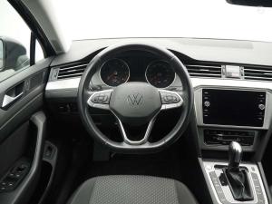 Grey Volkswagen Passat 2021 in Vilnius, with an engine capacity of 1.97 L and mileage of 144 thousand km for 15800 €, photo 19 on AUTOMOTO.COM.LV