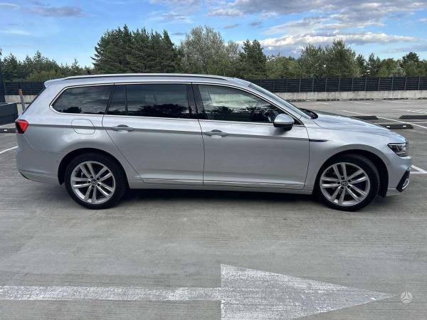 Pelēks Volkswagen Passat 2021 Viļņa, ar dzinēja tilpumu 1.40 L un nobraukumu 106 tūkst. km par 18500 €, foto 7 vietnē AUTOMOTO.COM.LV