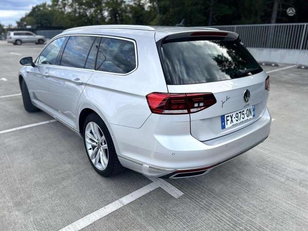 Pelēks Volkswagen Passat 2021 Viļņa, ar dzinēja tilpumu 1.40 L un nobraukumu 106 tūkst. km par 18500 €, foto 10 vietnē AUTOMOTO.COM.LV