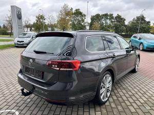 Pelēks Volkswagen Passat 2021 Šauļi, ar dzinēja tilpumu 1.97 L un nobraukumu 109 tūkst. km par 17900 €, foto 6 vietnē AUTOMOTO.COM.LV