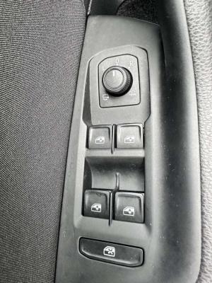 Pelēks Volkswagen Passat 2021 Šauļi, ar dzinēja tilpumu 1.97 L un nobraukumu 109 tūkst. km par 17900 €, foto 19 vietnē AUTOMOTO.COM.LV