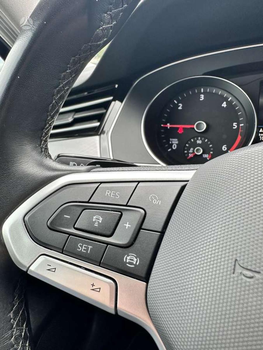 Pelēks Volkswagen Passat 2021 Šauļi, ar dzinēja tilpumu 1.97 L un nobraukumu 109 tūkst. km par 17900 €, foto 21 vietnē AUTOMOTO.COM.LV