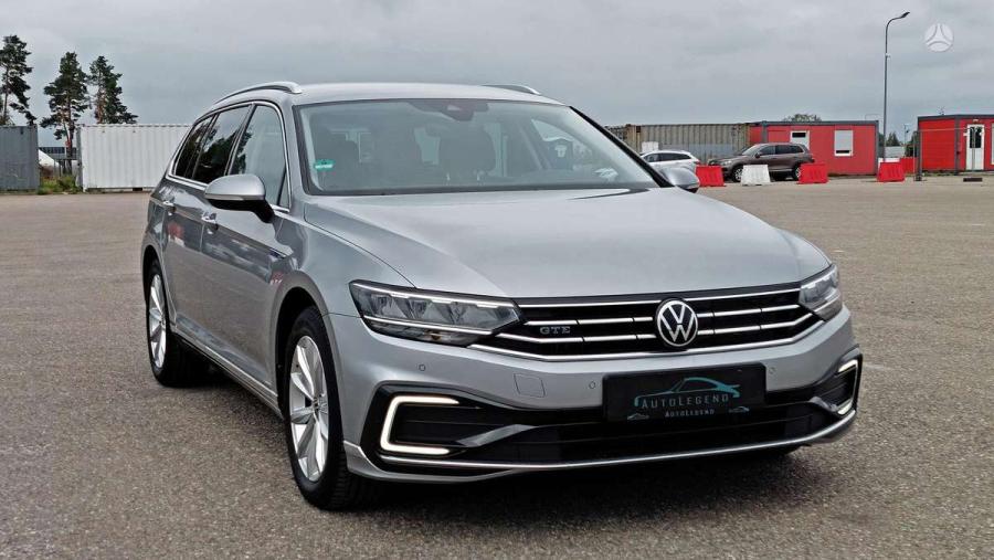 Pelēks Volkswagen Passat 2021 Viļņa, ar dzinēja tilpumu 1.40 L un nobraukumu 165 tūkst. km par 15500 €, foto 3 vietnē AUTOMOTO.COM.LV