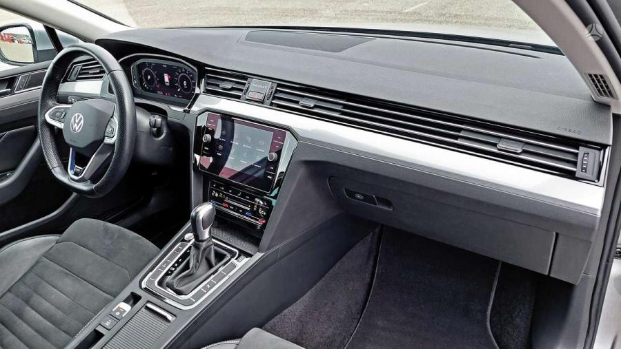 Pelēks Volkswagen Passat 2021 Viļņa, ar dzinēja tilpumu 1.40 L un nobraukumu 165 tūkst. km par 15500 €, foto 30 vietnē AUTOMOTO.COM.LV