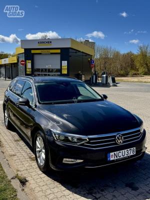 Grey Volkswagen Passat 2021 in Vilnius, with an engine capacity of 2.00 L and mileage of 170 thousand km for 15500 €, photo 3 on AUTOMOTO.COM.LV