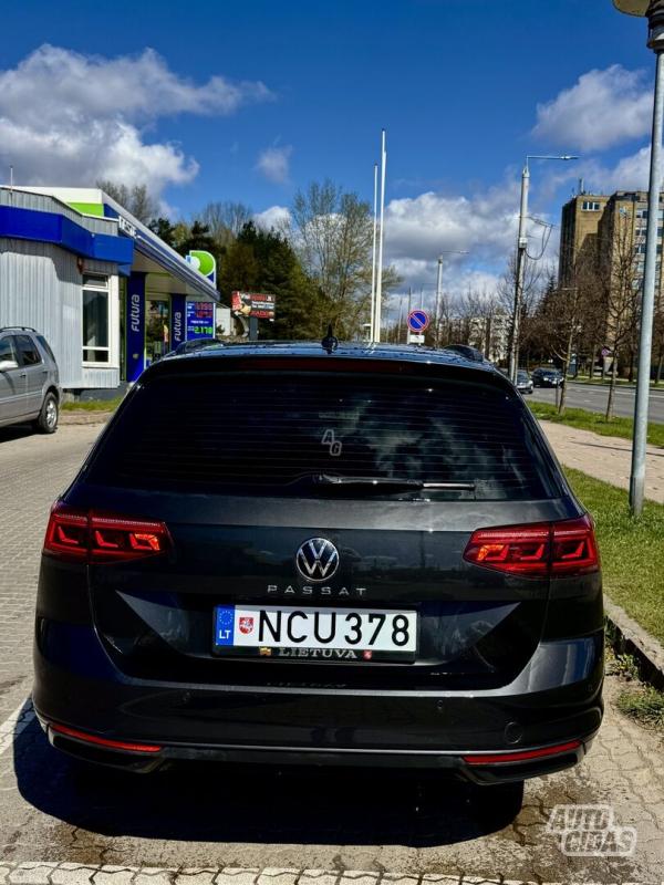 Volkswagen Passat 2021 in Vilnius on AUTOMOTO.COM.LV Grey Volkswagen Passat 2021 in Vilnius, with an engine capacity of 2.00 L and mileage of 170 thousand km for 15500 €, photo 6 on AUTOMOTO.COM.LV