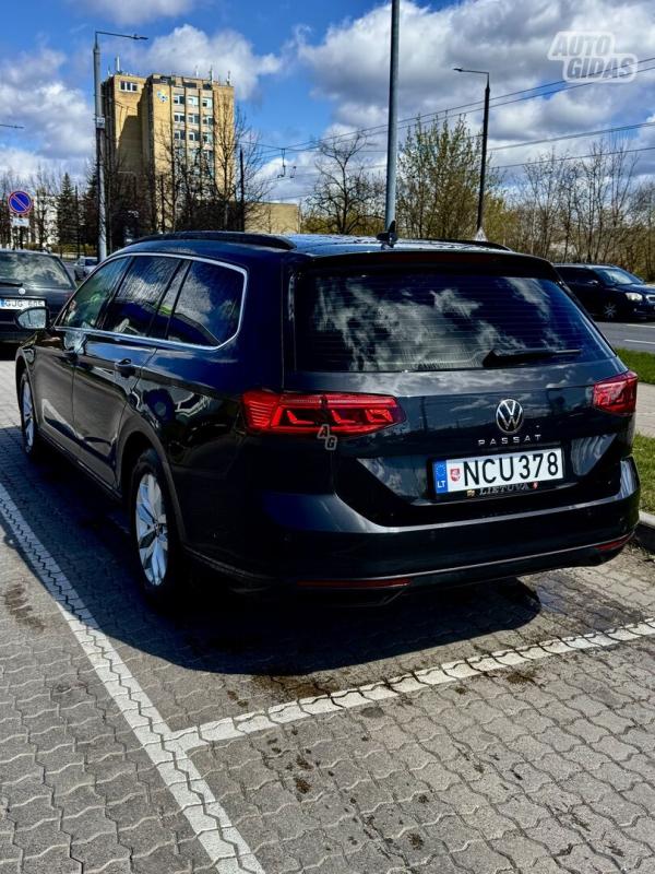 Volkswagen Passat 2021 in Vilnius on AUTOMOTO.COM.LV Grey Volkswagen Passat 2021 in Vilnius, with an engine capacity of 2.00 L and mileage of 170 thousand km for 15500 €, photo 7 on AUTOMOTO.COM.LV