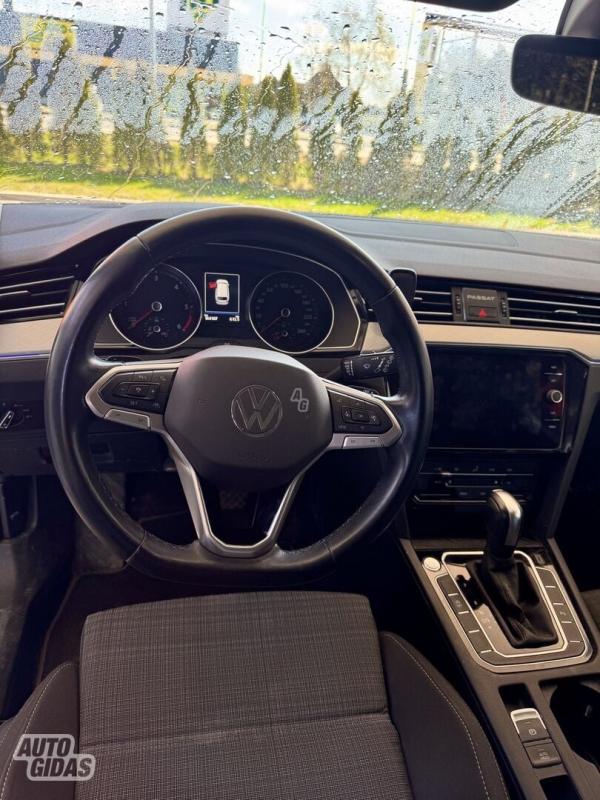 Volkswagen Passat 2021 in Vilnius on AUTOMOTO.COM.LV Grey Volkswagen Passat 2021 in Vilnius, with an engine capacity of 2.00 L and mileage of 170 thousand km for 15500 €, photo 9 on AUTOMOTO.COM.LV