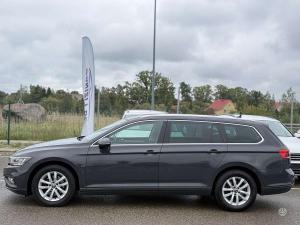 Pelēks Volkswagen Passat 2021 Viļņa, ar dzinēja tilpumu 1.97 L un nobraukumu 196 tūkst. km par 14999 €, foto 5 vietnē AUTOMOTO.COM.LV