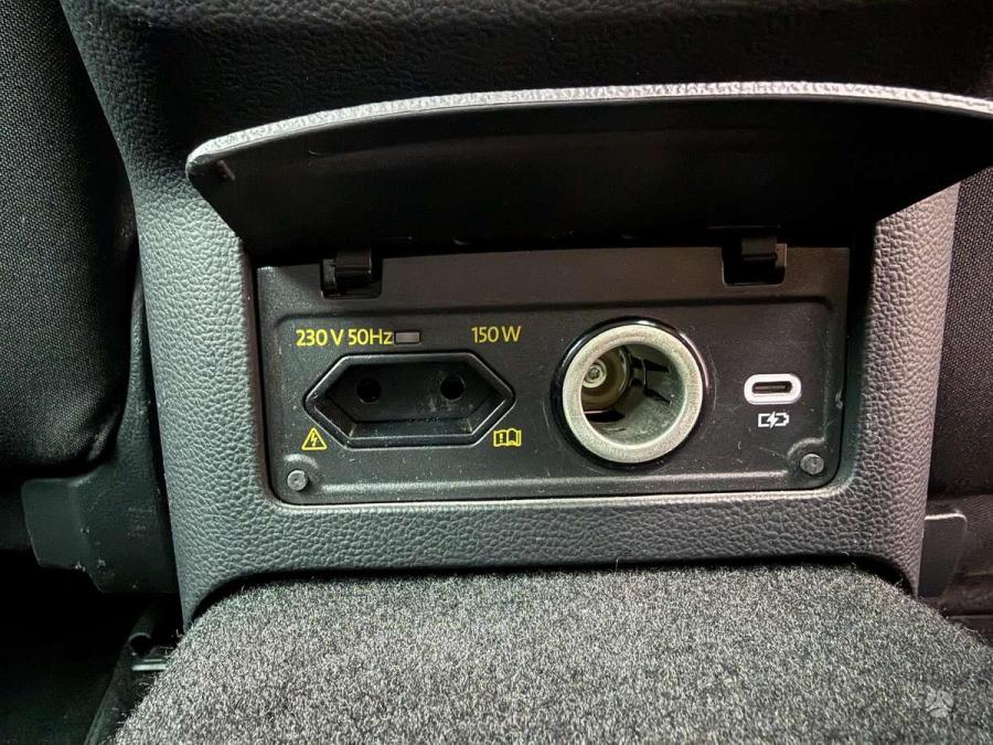 Pelēks Volkswagen Passat 2021 Viļņa, ar dzinēja tilpumu 1.97 L un nobraukumu 196 tūkst. km par 14999 €, foto 18 vietnē AUTOMOTO.COM.LV