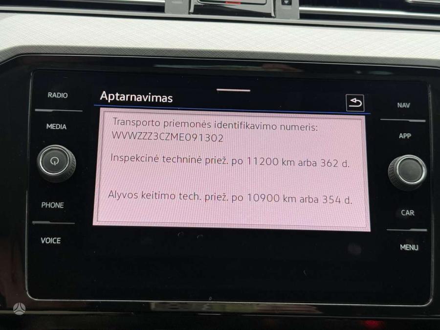 Pelēks Volkswagen Passat 2021 Viļņa, ar dzinēja tilpumu 1.97 L un nobraukumu 196 tūkst. km par 14999 €, foto 35 vietnē AUTOMOTO.COM.LV