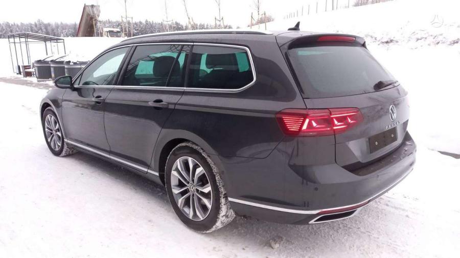 Pelēks Volkswagen Passat 2022 Viļņa, ar dzinēja tilpumu 1.97 L un nobraukumu 141 tūkst. km par 20500 €, foto 6 vietnē AUTOMOTO.COM.LV