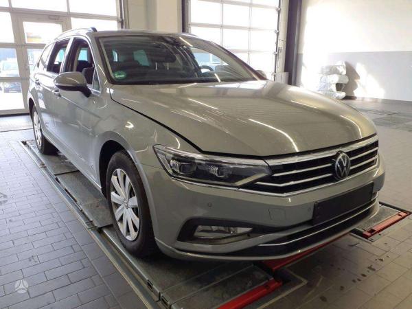 Pelēks Volkswagen Passat 2022 Kauņa, ar dzinēja tilpumu 1.97 L un nobraukumu 198 tūkst. km par 17500 €, foto 2 vietnē AUTOMOTO.COM.LV
