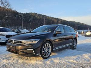 Grey Volkswagen Passat 2022 in Vilnius, with an engine capacity of 1.40 L and mileage of 147 thousand km for 19000 €, photo 2 on AUTOMOTO.COM.LV