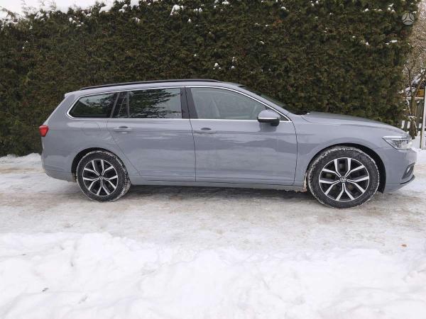 Grey Volkswagen Passat 2022 in Kalvarija, with an engine capacity of 1.50 L and mileage of 101 thousand km for 21599 €, photo 6 on AUTOMOTO.COM.LV