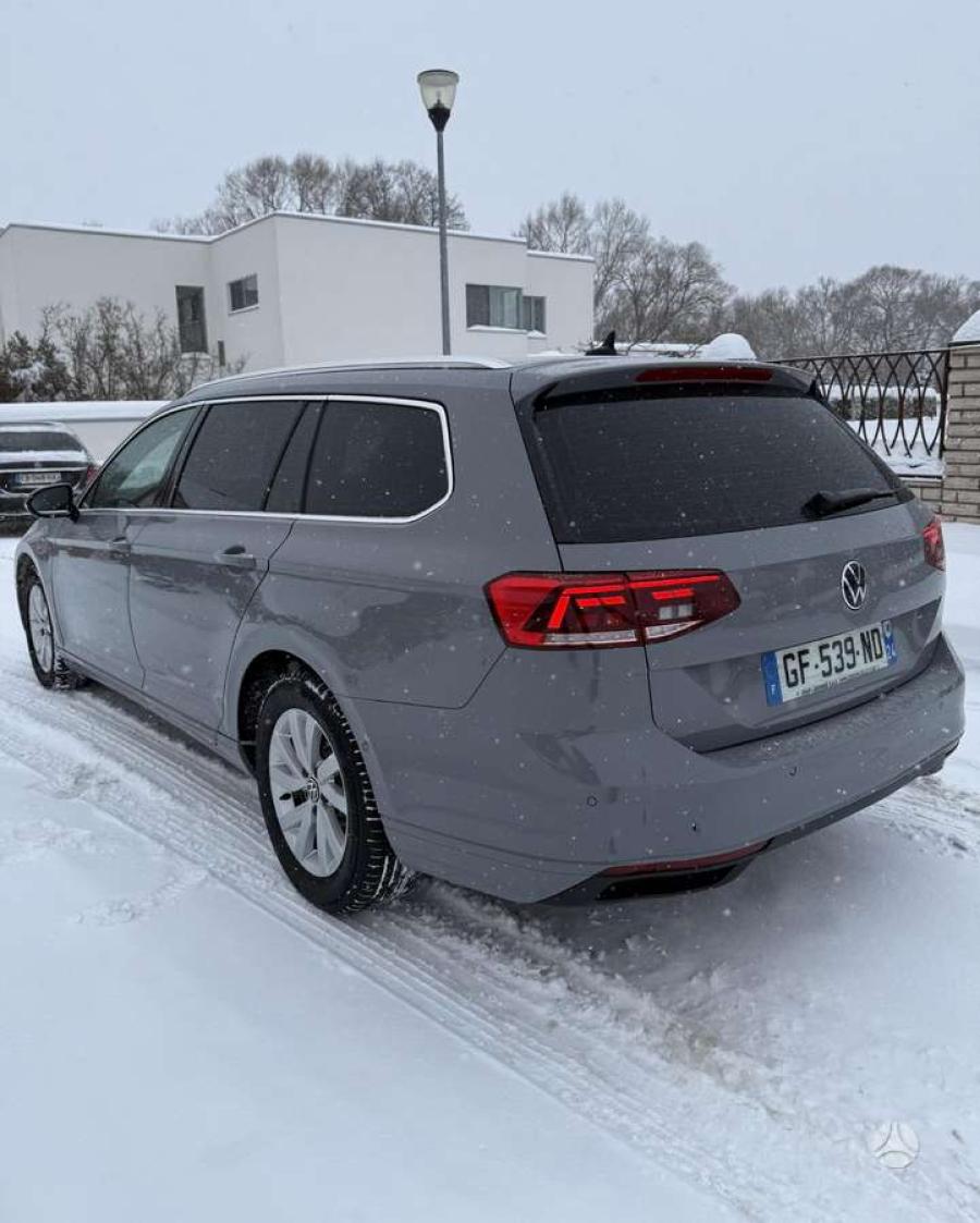Pelēks Volkswagen Passat 2022 Tauragė, ar dzinēja tilpumu 2.00 L un nobraukumu 222 tūkst. km par 14600 €, foto 3 vietnē AUTOMOTO.COM.LV