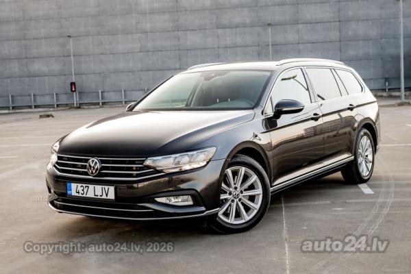 Pelēks Volkswagen Passat 2022 Pērnava, ar dzinēja tilpumu 2.00 L un nobraukumu 163 tūkst. km par 22500 €, foto 1 vietnē AUTOMOTO.COM.LV
