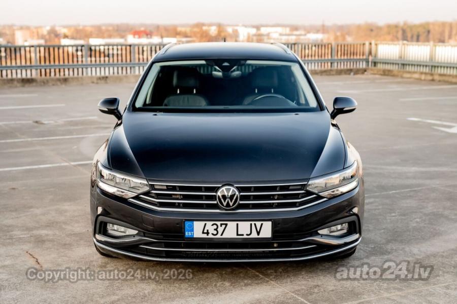 Grey Volkswagen Passat 2022 in Parnu, with an engine capacity of 2.00 L and mileage of 163 thousand km for 22500 €, photo 2 on AUTOMOTO.COM.LV
