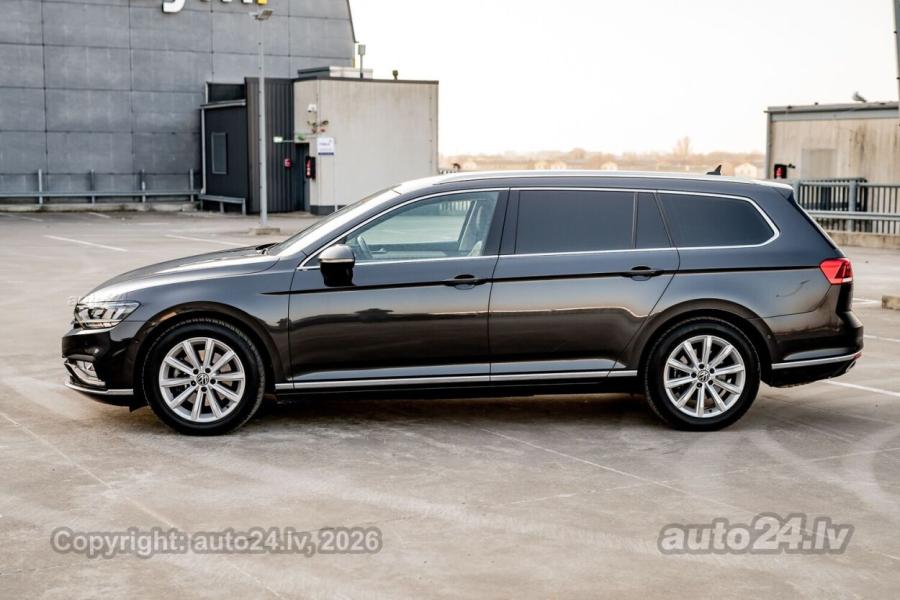 Grey Volkswagen Passat 2022 in Parnu, with an engine capacity of 2.00 L and mileage of 163 thousand km for 22500 €, photo 4 on AUTOMOTO.COM.LV