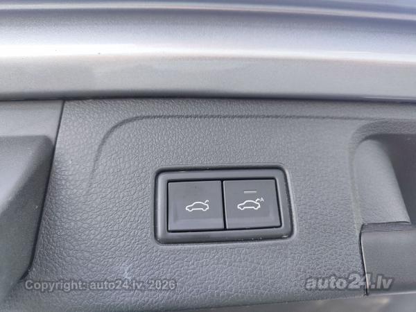 Grey Volkswagen Passat 2022 in Tartu, with an engine capacity of 1.50 L and mileage of 120 thousand km for 19990 €, photo 6 on AUTOMOTO.COM.LV