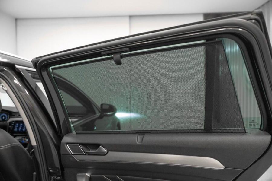 Pelēks Volkswagen Passat 2022 Viļņa, ar dzinēja tilpumu 2.00 L un nobraukumu 198 tūkst. km par 18500 €, foto 23 vietnē AUTOMOTO.COM.LV