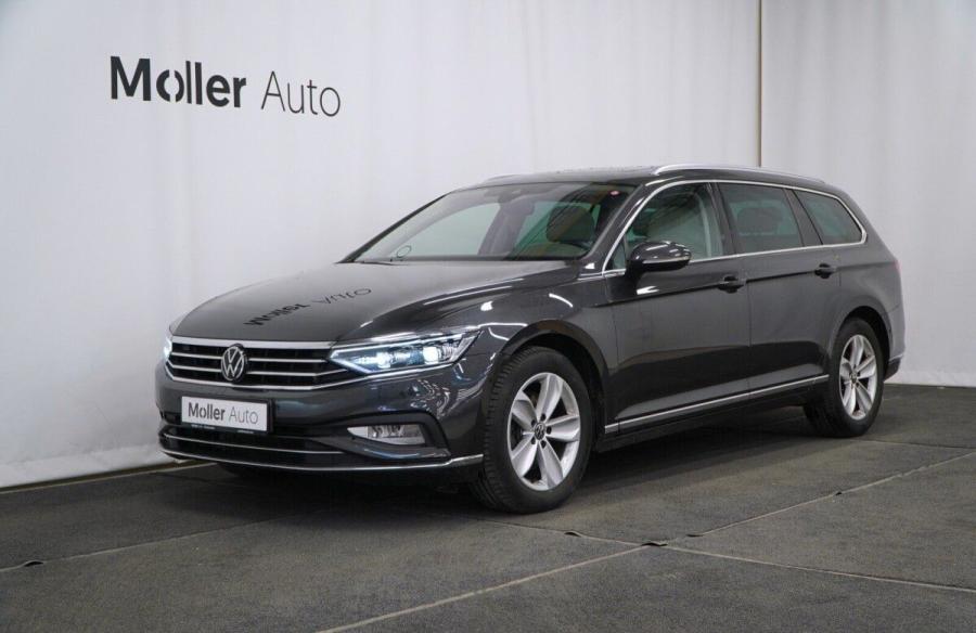 Grey Volkswagen Passat 2022 in Tallinn, with an engine capacity of 2.00 L and mileage of 138 thousand km for 23100 €, photo 1 on AUTOMOTO.COM.LV