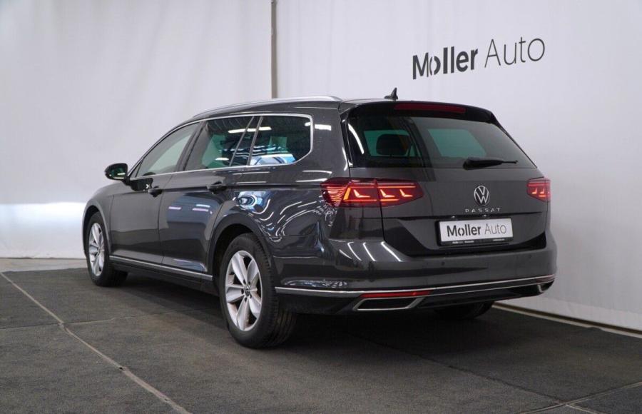 Grey Volkswagen Passat 2022 in Tallinn, with an engine capacity of 2.00 L and mileage of 138 thousand km for 23100 €, photo 4 on AUTOMOTO.COM.LV