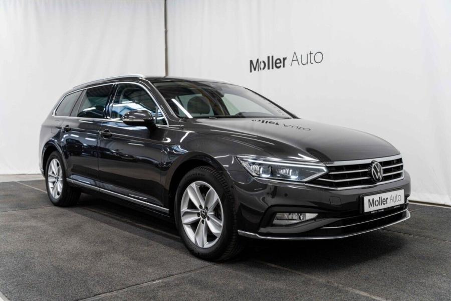 Grey Volkswagen Passat 2022 in Tallinn, with an engine capacity of 2.00 L and mileage of 138 thousand km for 23100 €, photo 9 on AUTOMOTO.COM.LV
