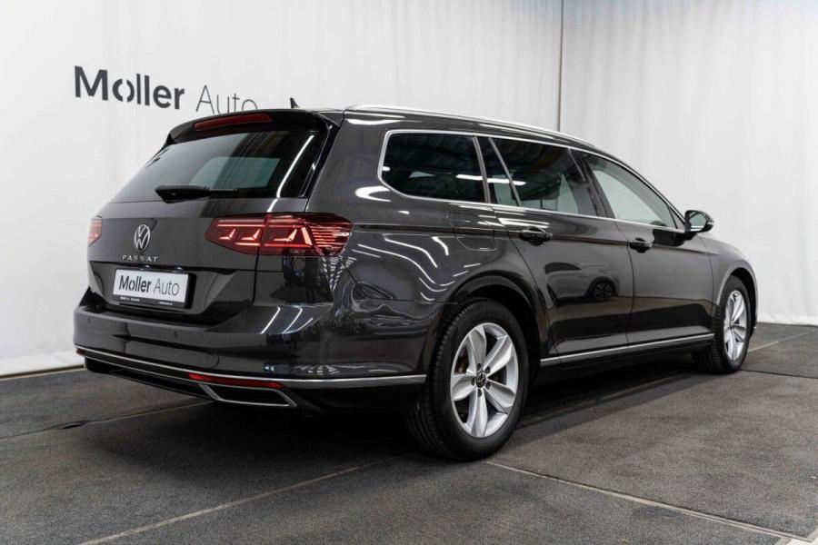 Grey Volkswagen Passat 2022 in Tallinn, with an engine capacity of 2.00 L and mileage of 138 thousand km for 23100 €, photo 12 on AUTOMOTO.COM.LV