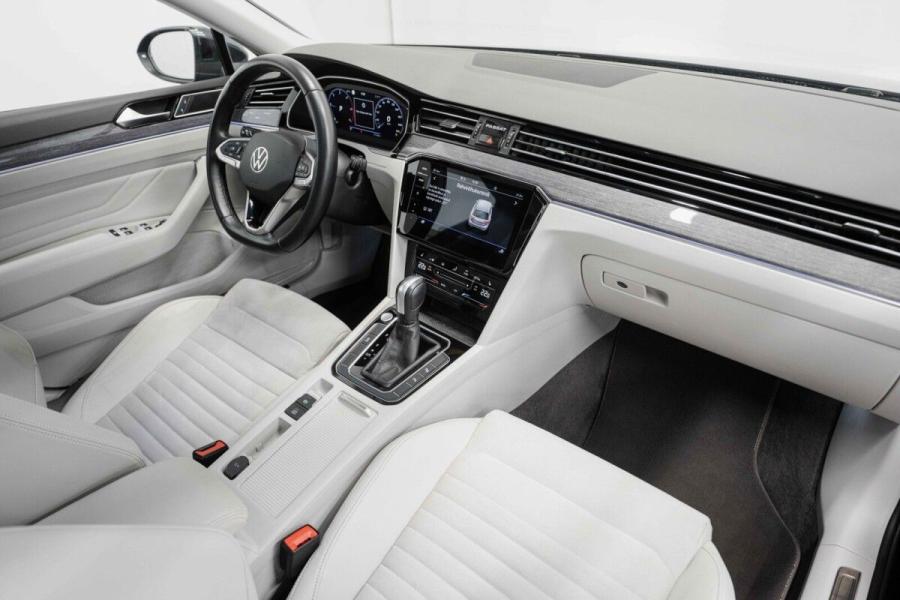 Grey Volkswagen Passat 2022 in Tallinn, with an engine capacity of 2.00 L and mileage of 138 thousand km for 23100 €, photo 13 on AUTOMOTO.COM.LV