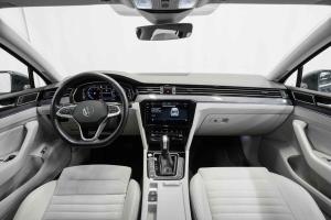 Grey Volkswagen Passat 2022 in Tallinn, with an engine capacity of 2.00 L and mileage of 138 thousand km for 23100 €, photo 15 on AUTOMOTO.COM.LV