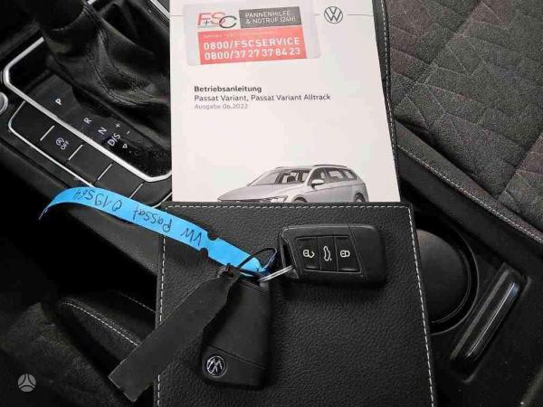 Grey Volkswagen Passat 2022 in Kaunas, with an engine capacity of 1.97 L and mileage of 170 thousand km for 16499 €, photo 10 on AUTOMOTO.COM.LV
