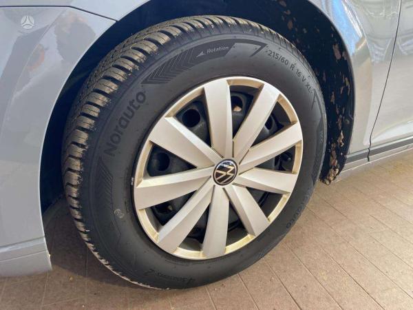 Grey Volkswagen Passat 2022 in Kaunas, with an engine capacity of 1.97 L and mileage of 174 thousand km for 15499 €, photo 9 on AUTOMOTO.COM.LV