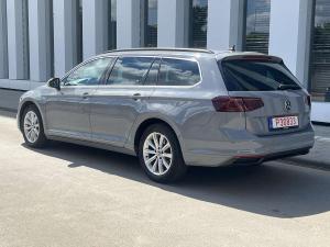 Grey Volkswagen Passat 2022 in Vilnius, with an engine capacity of 1.97 L and mileage of 180 thousand km for 17720 €, photo 3 on AUTOMOTO.COM.LV