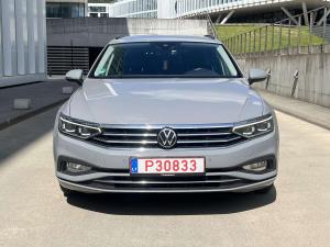 Grey Volkswagen Passat 2022 in Vilnius, with an engine capacity of 1.97 L and mileage of 180 thousand km for 17720 €, photo 4 on AUTOMOTO.COM.LV